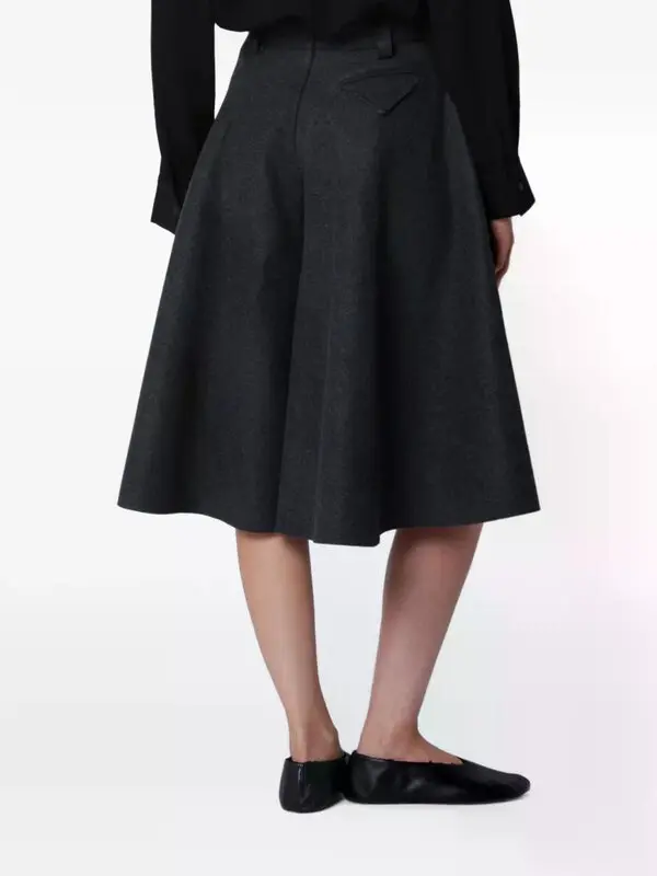 Source Unknown Aviel Flared Knee-length Shorts