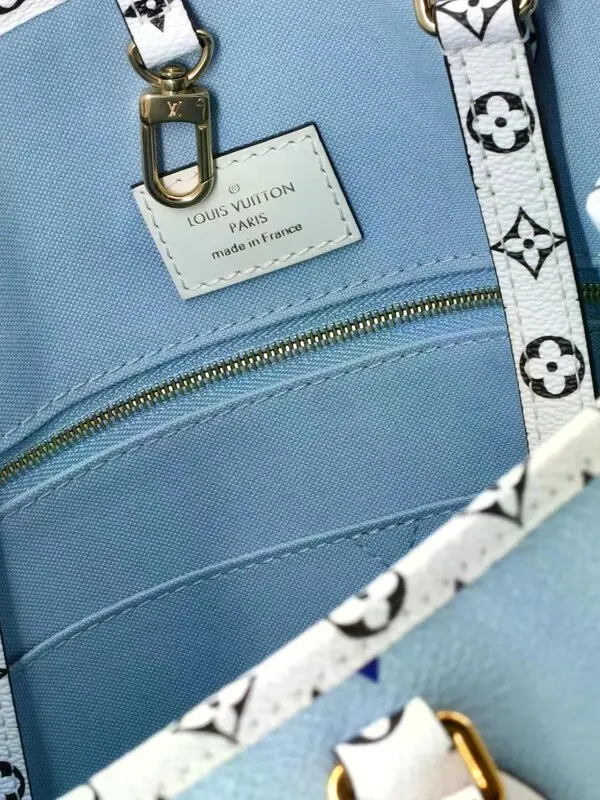 LOUIS VUITTON Onthego Limited Edition Cities Colored Monogram Giant Gm Tote Bag - Blue