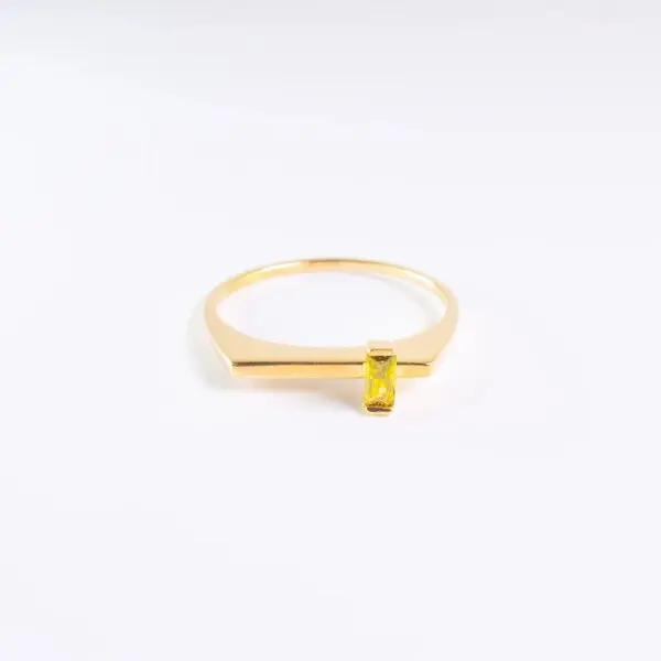 SARAS FINE JEWELLERY Zarshid Baguette Ring - Gold