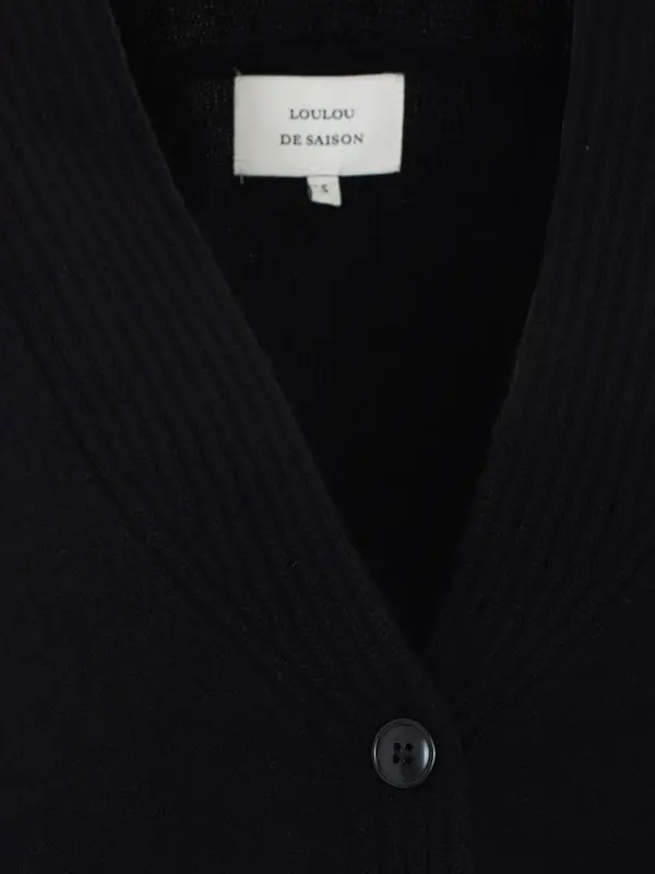 Loulou De Saison V-neck Cardigan In Pure Cashmere With Dropped Shoulders - Black