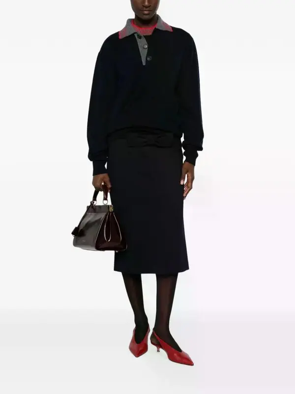N°21 Contrast-collar Button-up Top