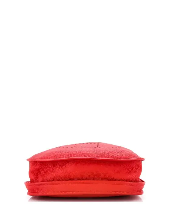 Hermès Gm Evelyne Bag Gen Iii Clemence - Red