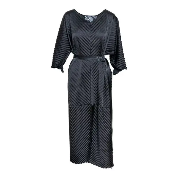 ARTISTA Echo Pleated Maxi Dress