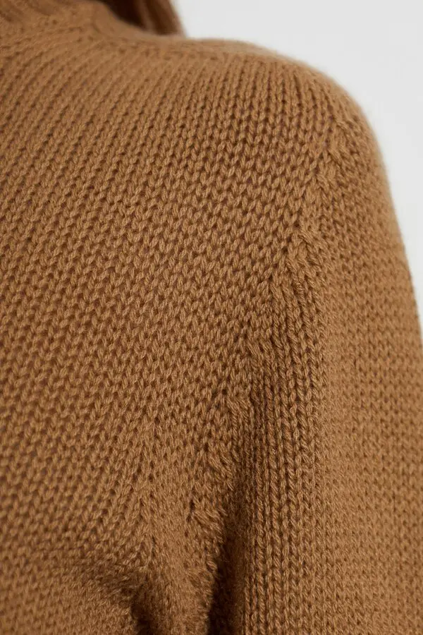 Fabiana Filippi Cashmere Turtleneck Sweater