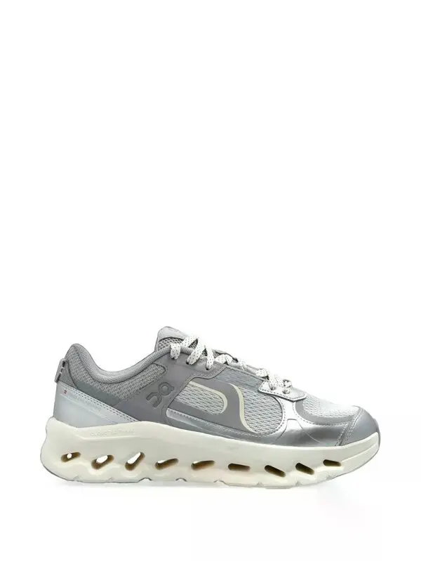 On Cloudtilt Arc Sneakers