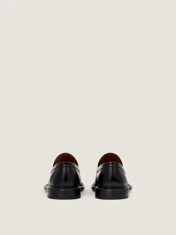 Givenchy Pinch Loafers In Brushed Leather