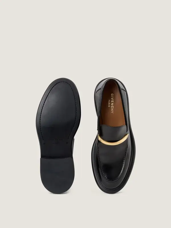 Givenchy Pinch Loafers In Brushed Leather