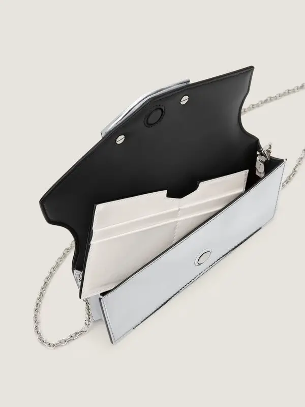 Givenchy Antigona Wallet On Chain In Mirror Leather