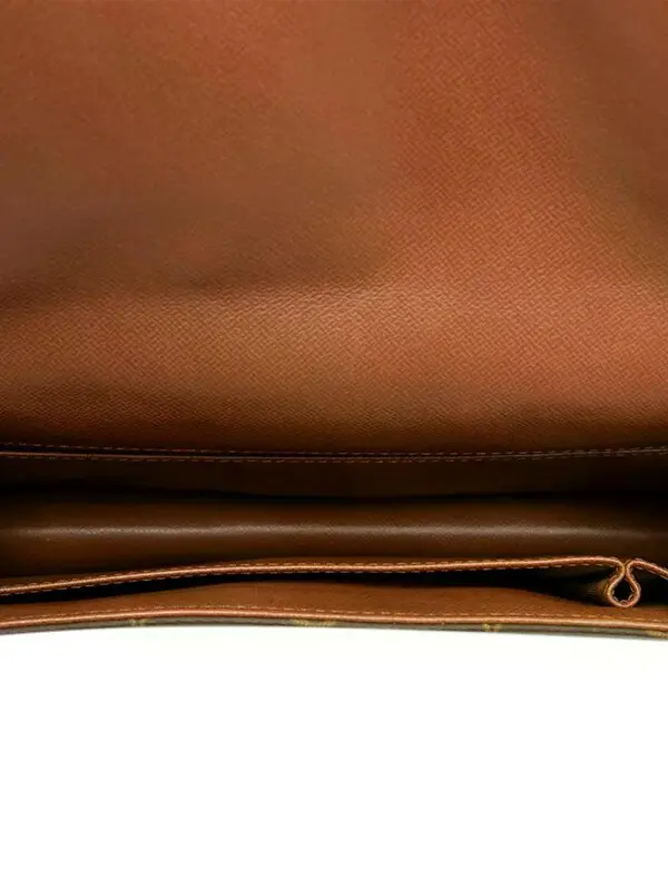 LOUIS VUITTON 1990 Monogram Pochette Dame Gm Clutch Bag