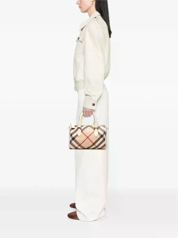 Burberry 2000-2017 Supernova Check Canvas Chester Boston Bag