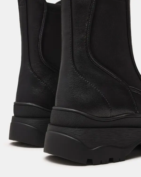 Steve Madden Shermonth2o Ankle Booties