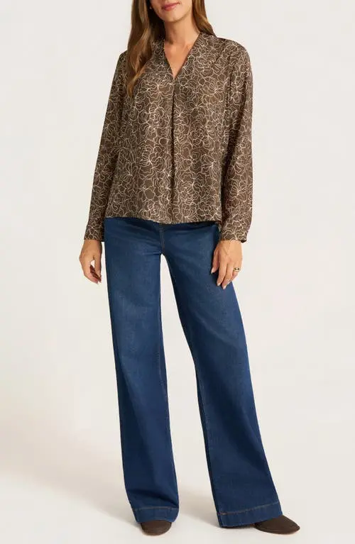 Matty M. Kensal Floral Print V-neck Long Sleeve Top