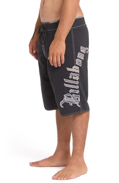 BILLABONG Temple Pro Board Shorts