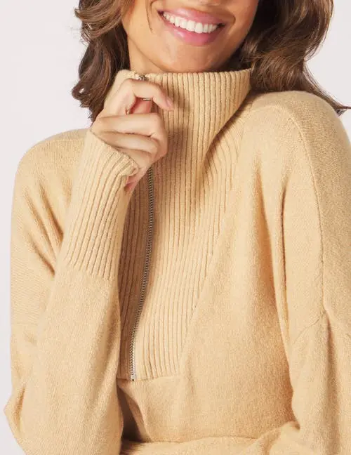 GLYDER Elevated 1/4 Zip - Tan