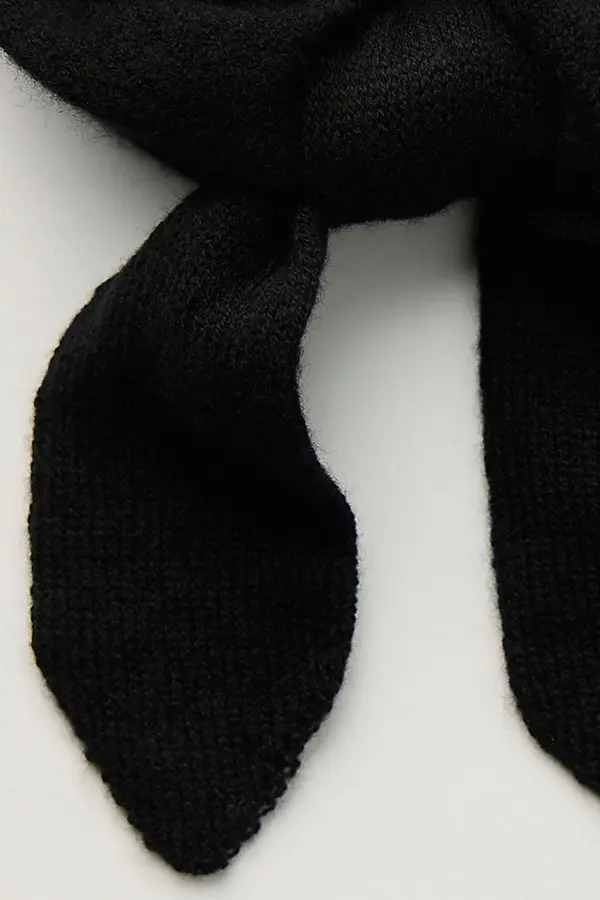Free People Cashmere Knot Scrunchie - Black