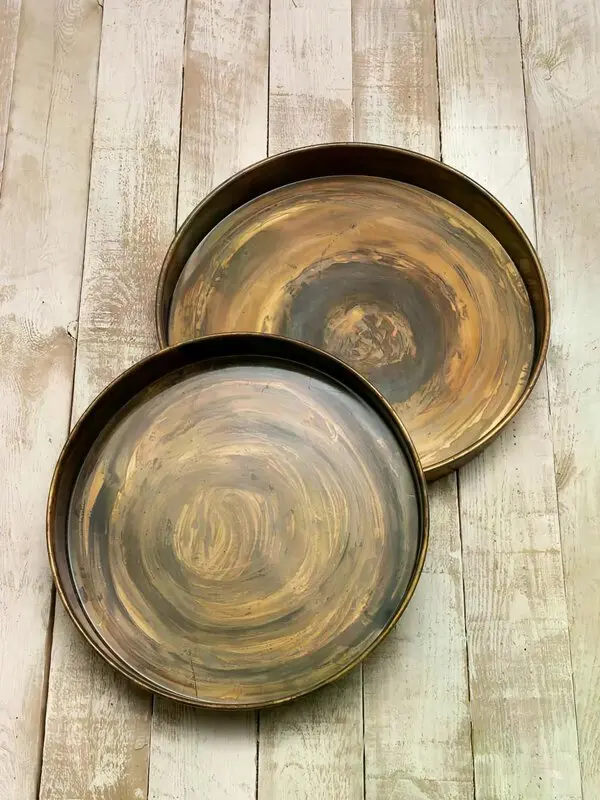 CHEHOMA Burnished-effect Round Tray