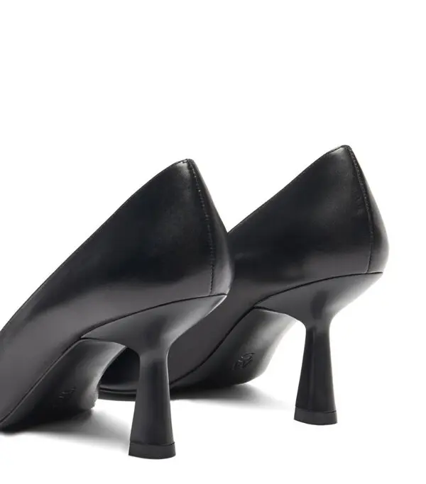 STUART WEITZMAN Pointed-toe High Heels - Black