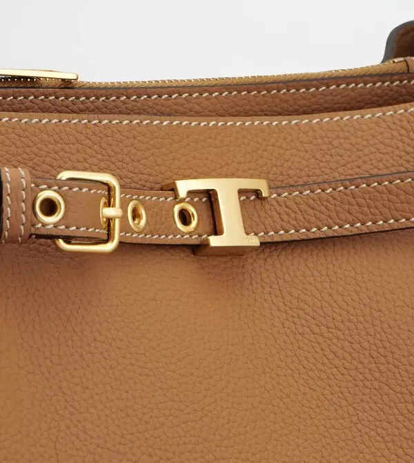 TOD'S T-plaque Belt Detail Tote Bag