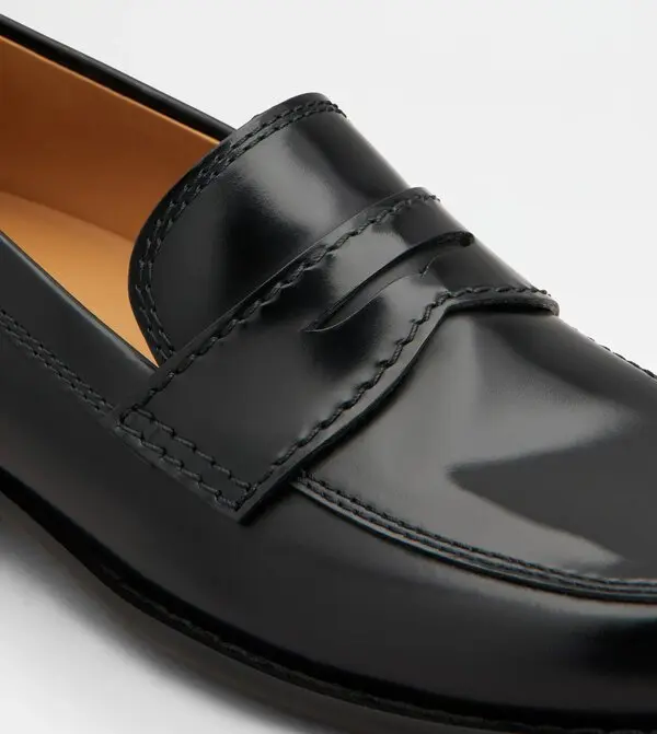 TOD'S Dots Round-toe Loafers