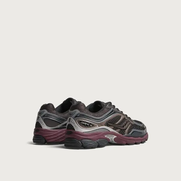 Saucony Progrid Omni 9 Tech Premium Sneaker