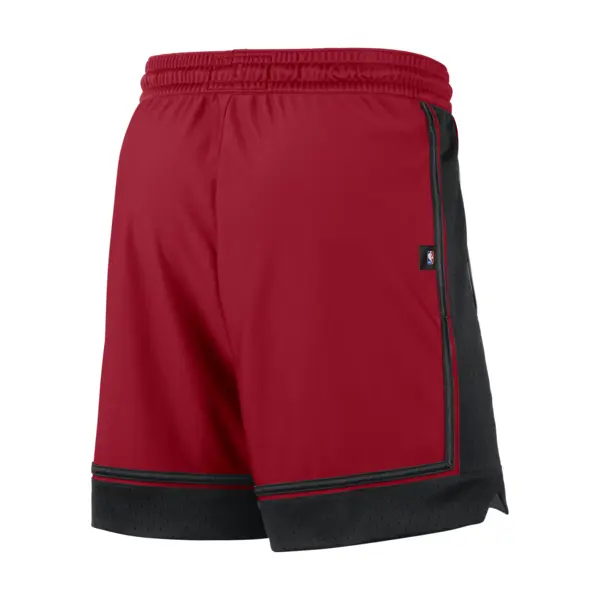 Nike Miami Heat Standard Issue 6" Basketball Shorts