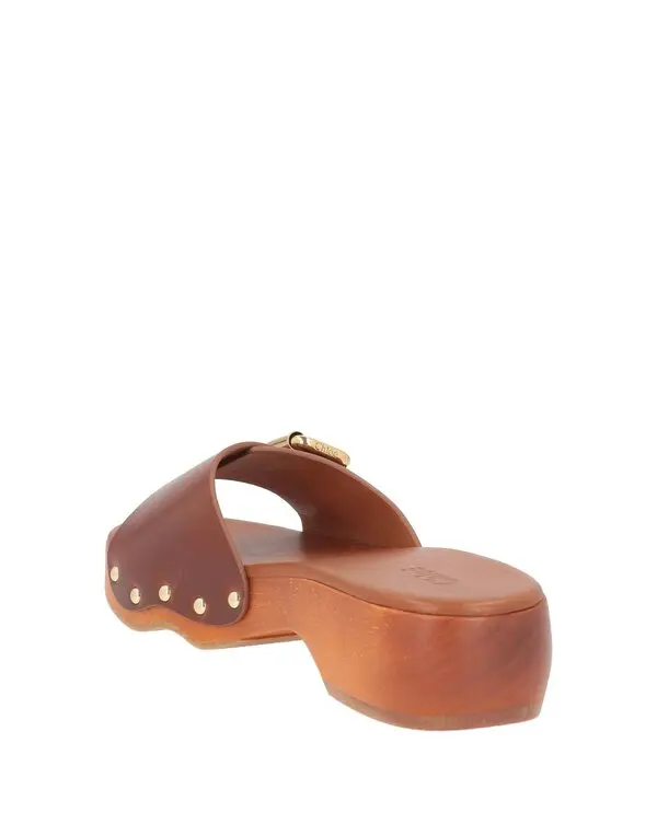 Chloé Leather Slip-on Shoes