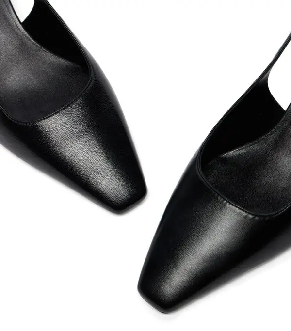 STUART WEITZMAN Stassi Slingback 50
