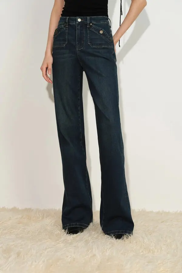 Fabrique Lyra Pocket Detail Slim Flare Jeans In Stretch Denim