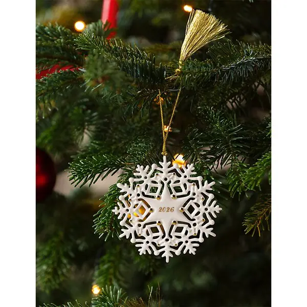 VILLEROY & BOCH Christmas Classics 2026 Snowflake Hanging Ornament