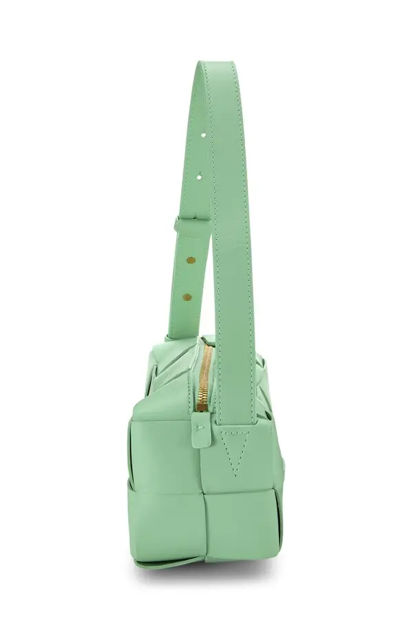 Bottega Veneta Maxi Intrecciato Brick Cassette