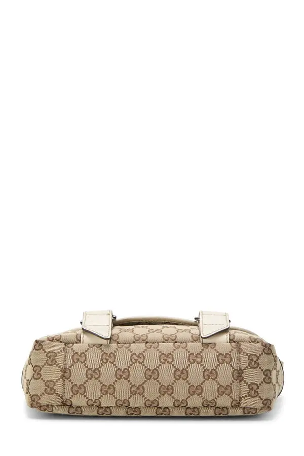 Gucci Cream Original Gg Buckle Flap Messenger
