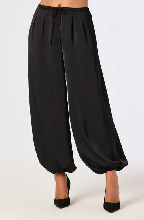 Astr The Label Airen Satin Jogger Pants