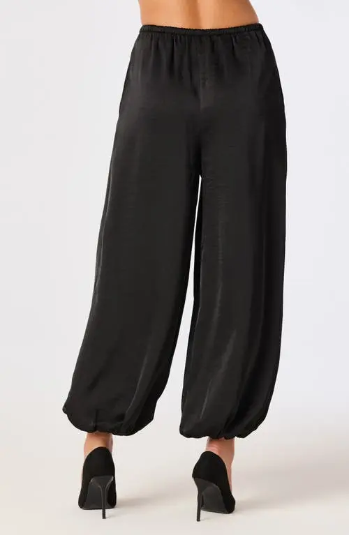 Astr The Label Airen Satin Jogger Pants