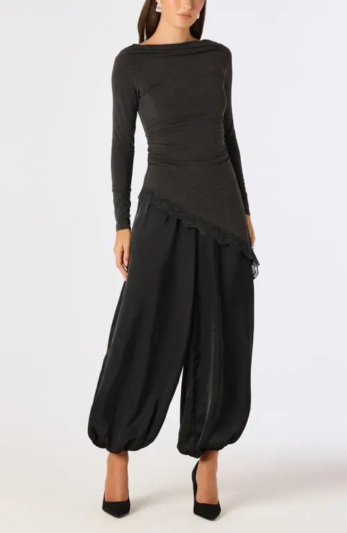 Astr The Label Airen Satin Jogger Pants