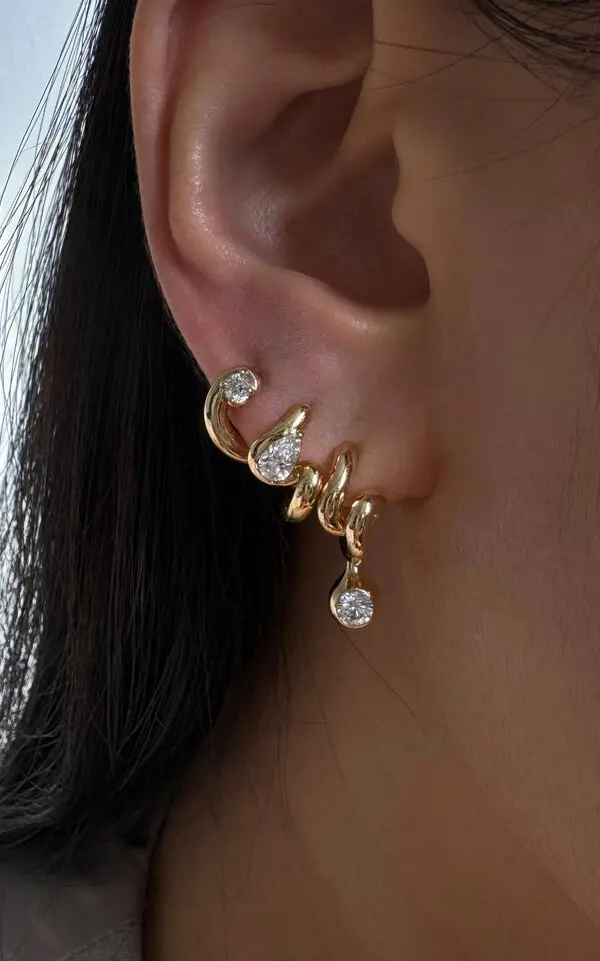 YÉ BRAND 14k Yellow Contour Droplet Huggies
