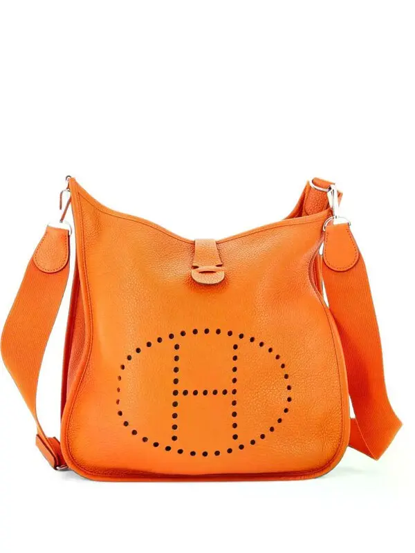 Hermès Evelyne Bag Gen Iii Clemence Gm Crossbody Bag - Orange