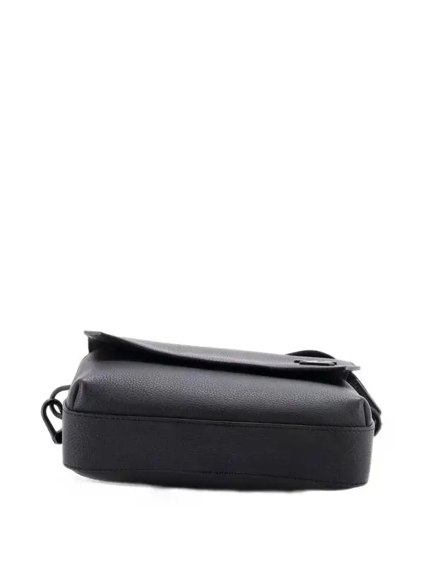 LOUIS VUITTON Fastline Messenger Bag Aerogram Leather Crossbody Bag