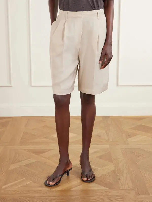 LESET Kim Pleated Woven Shorts - No