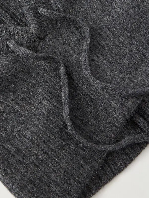 Arch4 Ribbed Cashmere Balaclava