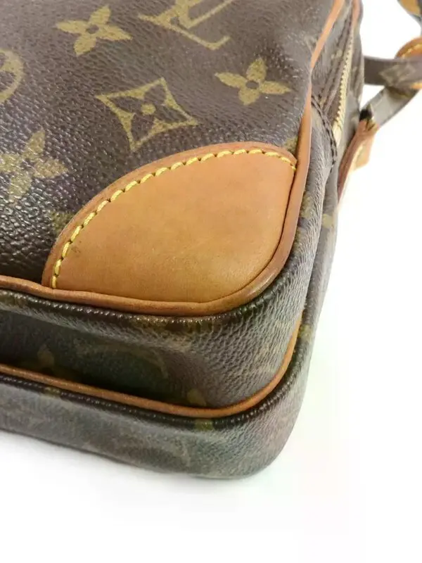 LOUIS VUITTON Amazon Monogram Cross Body Bag