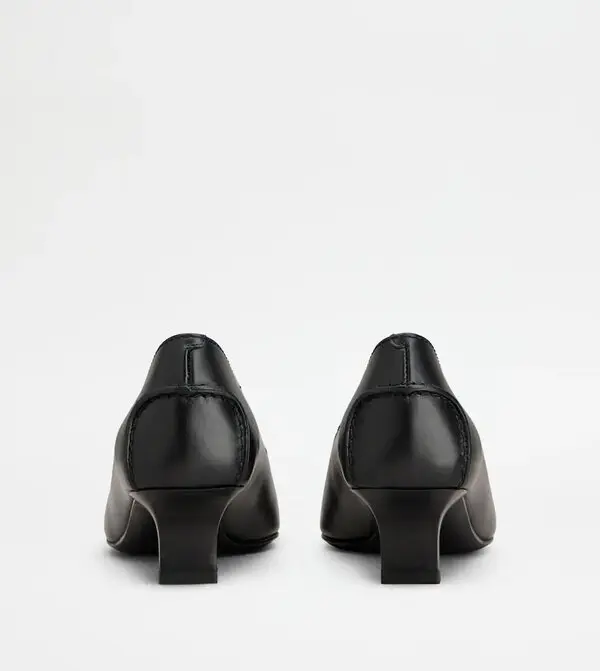 TOD'S Pumps In Leather - No