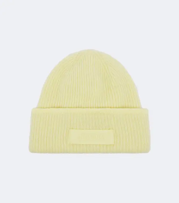 Jacquemus Logo Alpaca And Wool-blend Beanie - Yellow