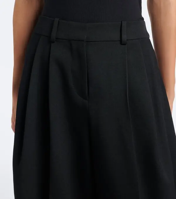 Givenchy Wool Grain De Poudre Barrel-leg Pants