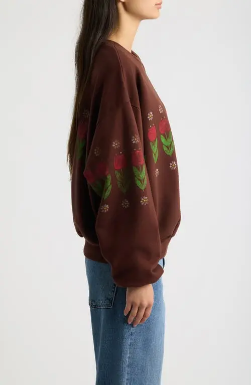 Daydreamer Camp Flowers Oversized Graphic Sweatshirt