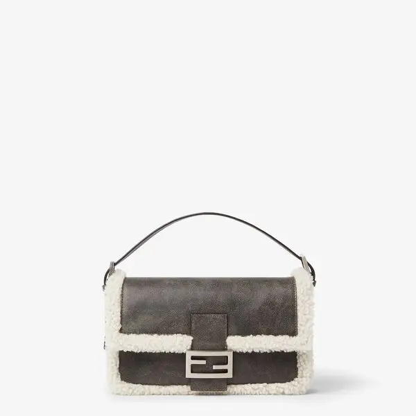 Fendi Baguette® 26424