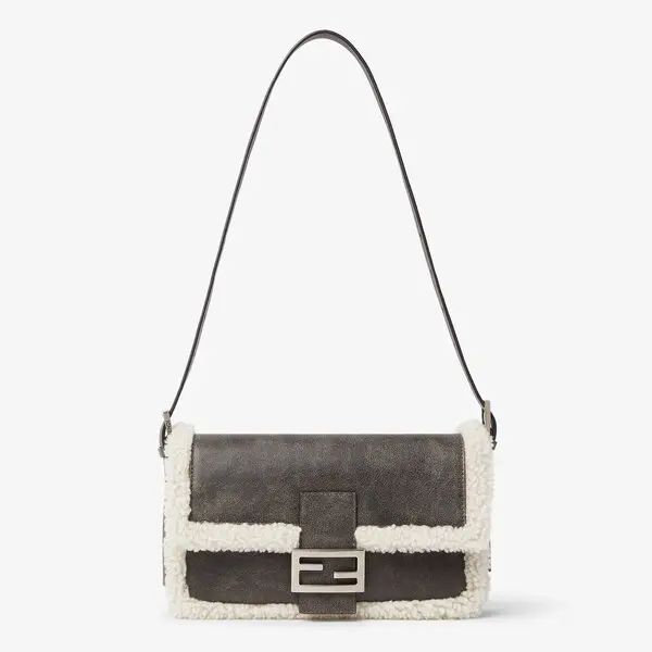 Fendi Baguette® 26424