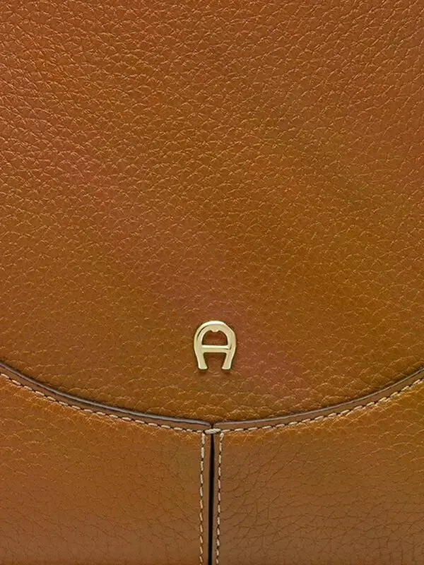 AIGNER Medium Hazel Leather Tote Bag