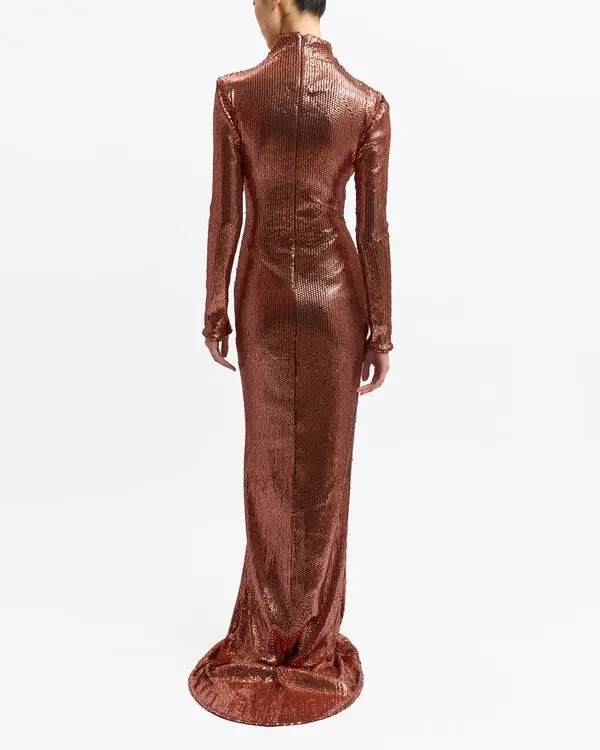 16Arlington Alne Gown