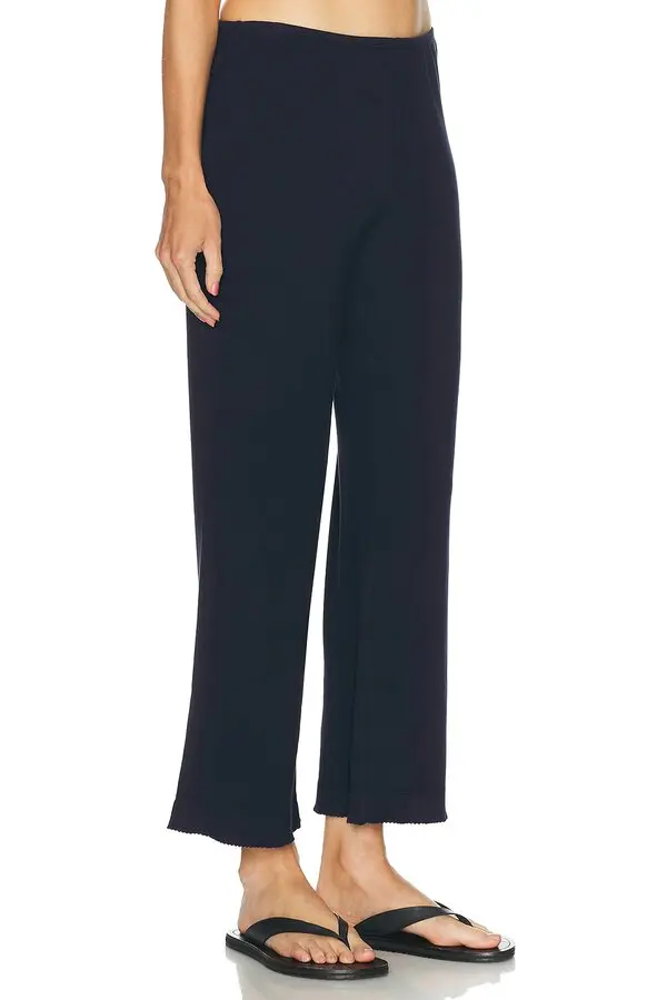 Donni. The Baby Rib Scallop Pant