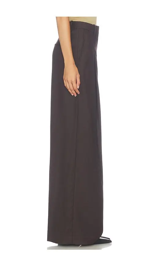 Theory Wide Pleated Trouser In Chocolate